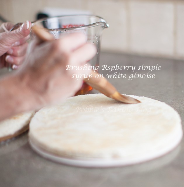 Tiering a Cake | Bobbies Baking Blog
