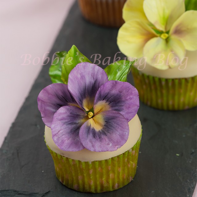 How to Create Sugar Paste Pansy | Bobbies Baking Blog